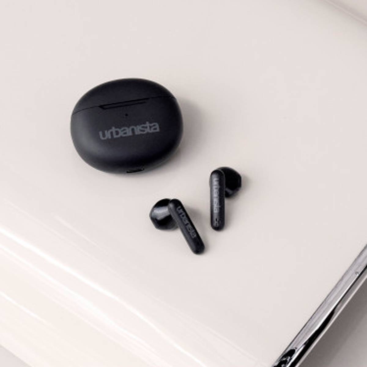 Audifonos Austin True Wireless Mobile Earbuds, Midnight Black | URBANISTA